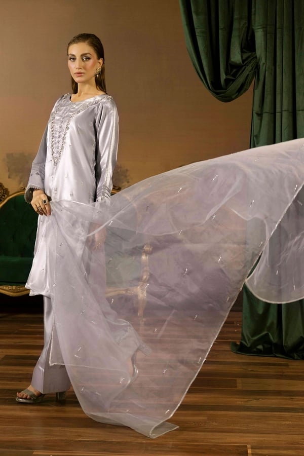 Shiffonz 3 piece silk silhouette farshi shalwar suit