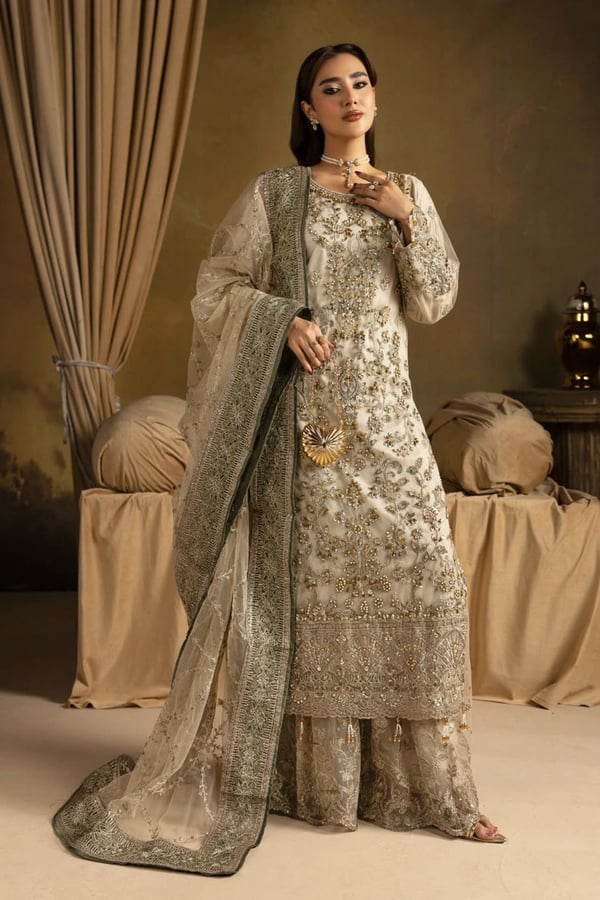 Areefa 3 piece luxe embroidered premium collection
