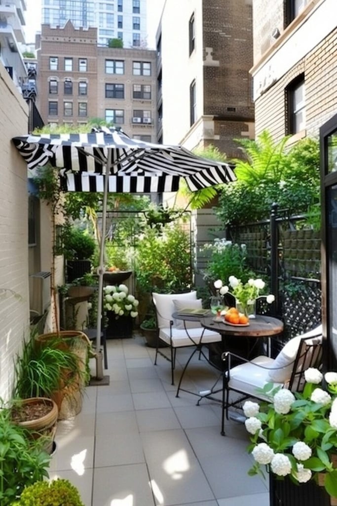 52 Small Apartment Patio Ideas: Big Style, Tiny Footprint