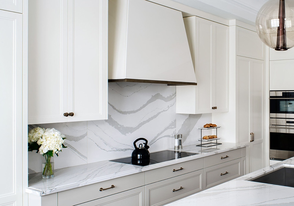 25 White Kitchen Backsplash Ideas You'll Love