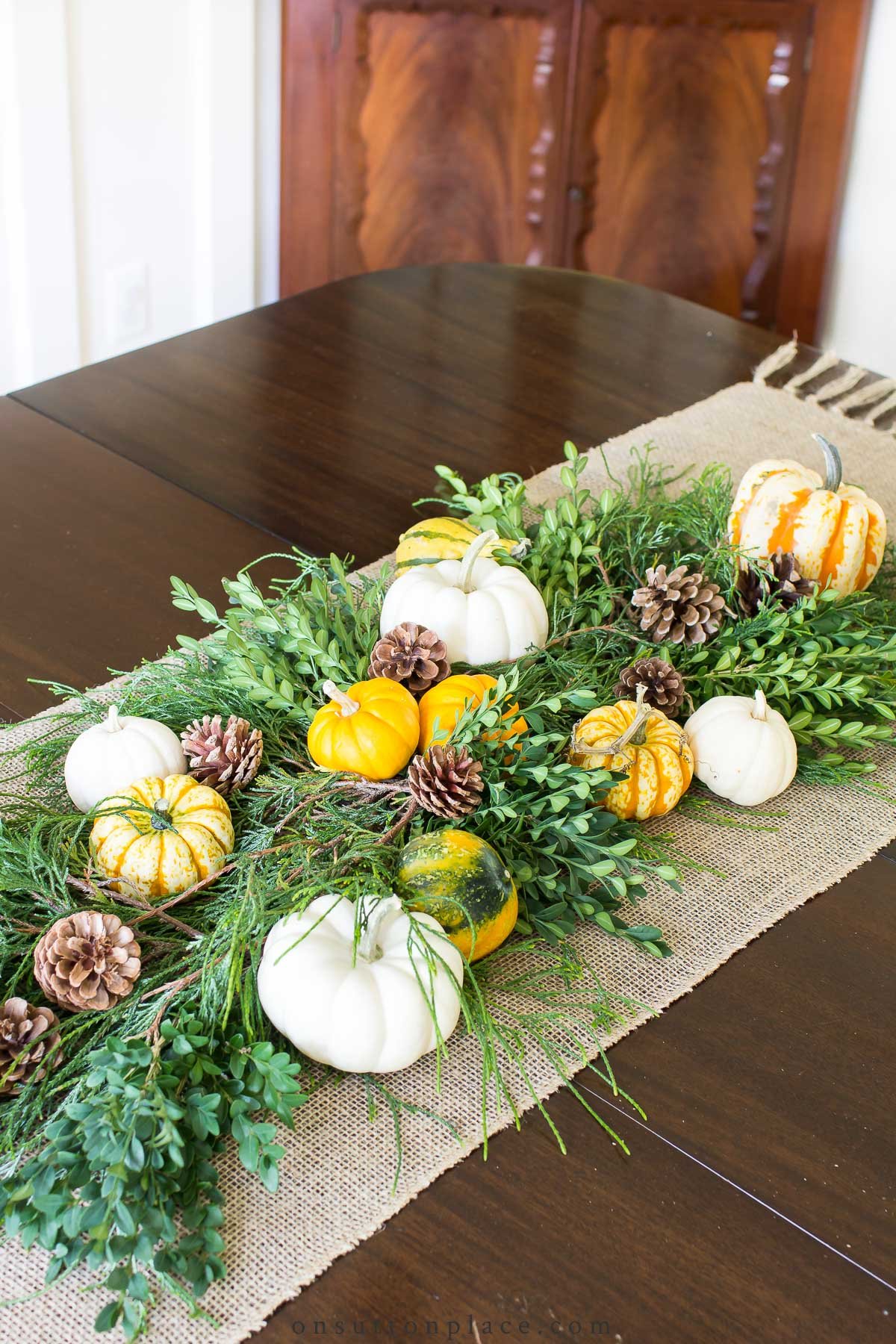 25 Dining Table Centerpiece Ideas You'll Love