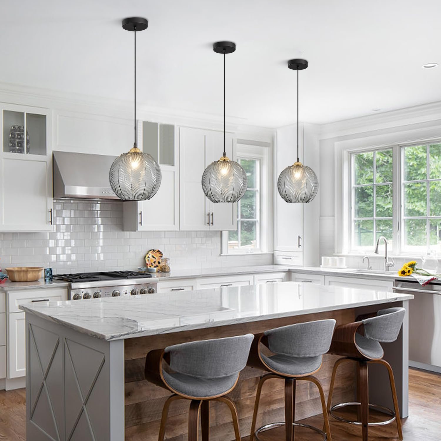 25 Grey And White Kitchen Ideas You'll Adore