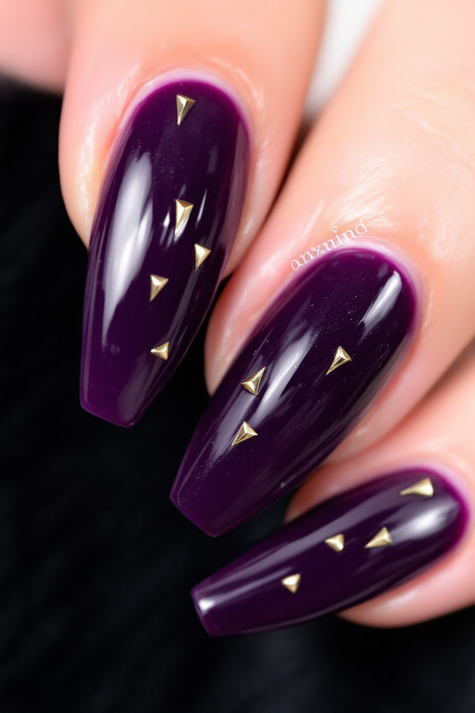 35 Stunning Purple and Gold Nail Designs You Need to Try