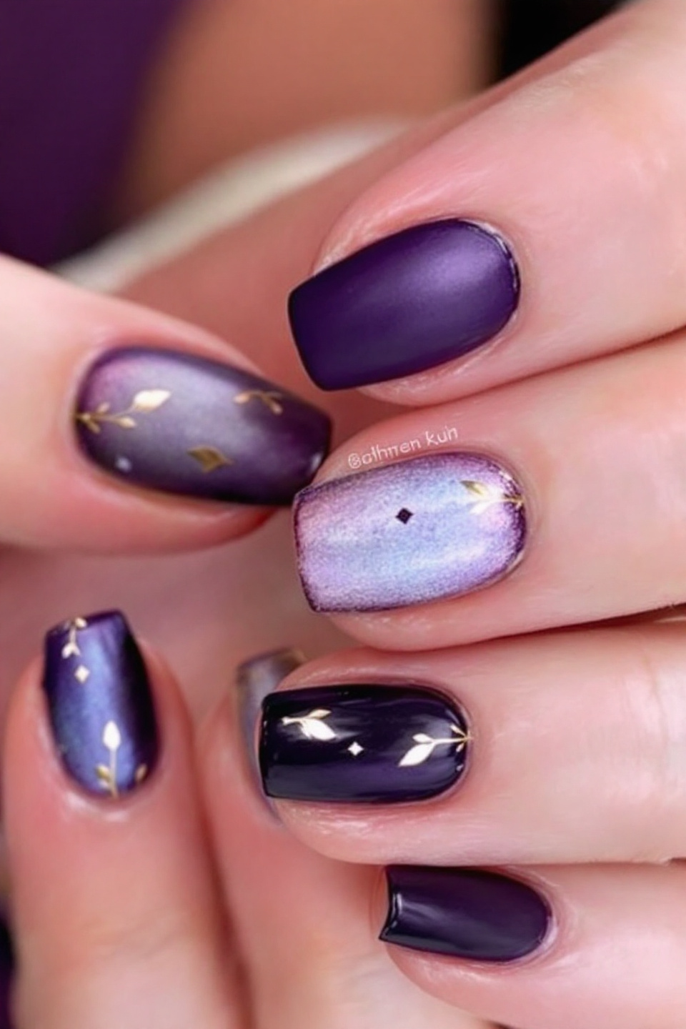 35 Stunning Purple and Gold Nail Designs You Need to Try