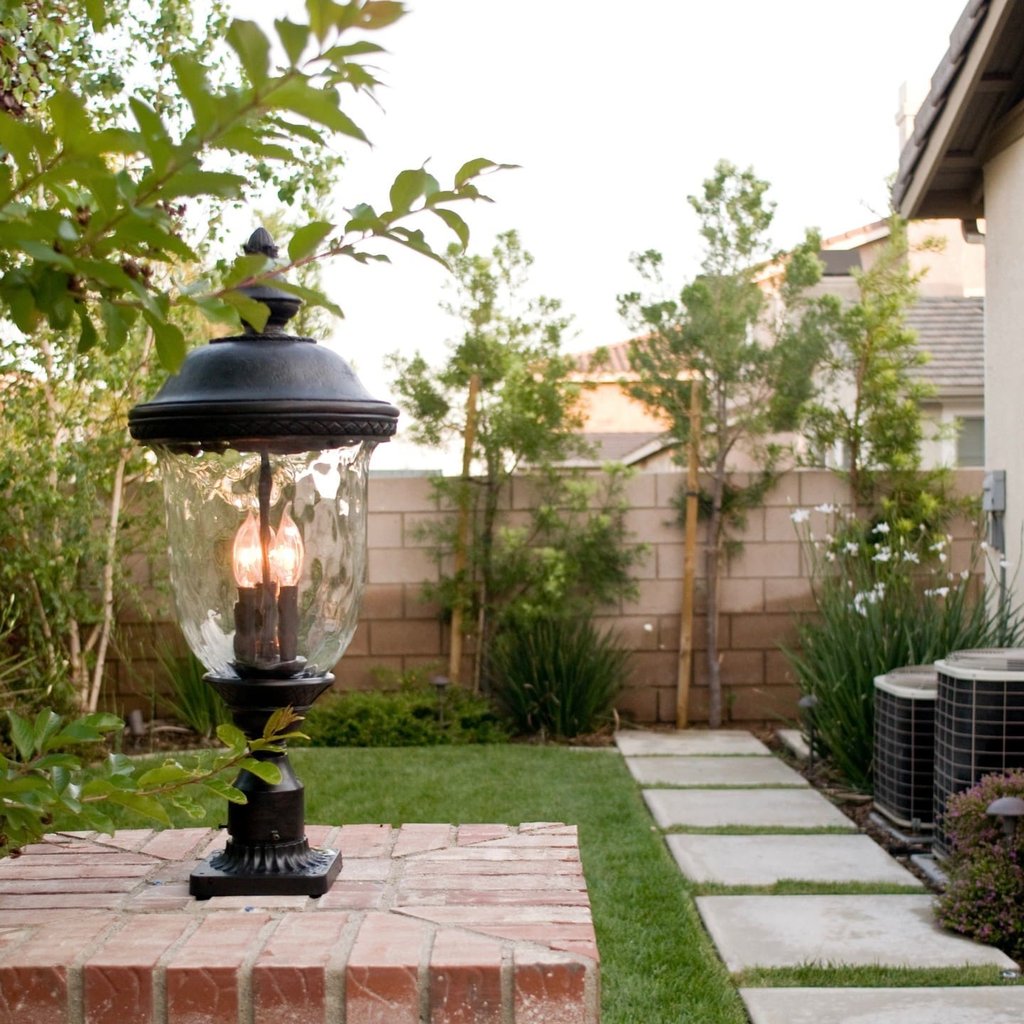 21 Outdoor Lighting Ideas That'll Make Your Yard the Envy of the Block