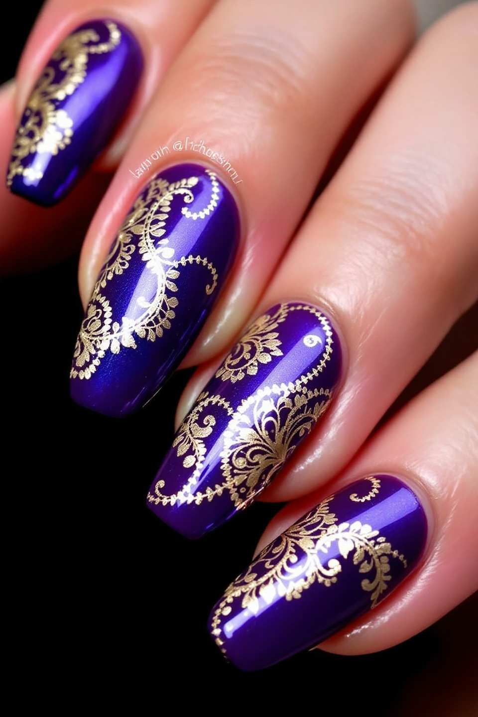 35 Stunning Purple and Gold Nail Designs You Need to Try