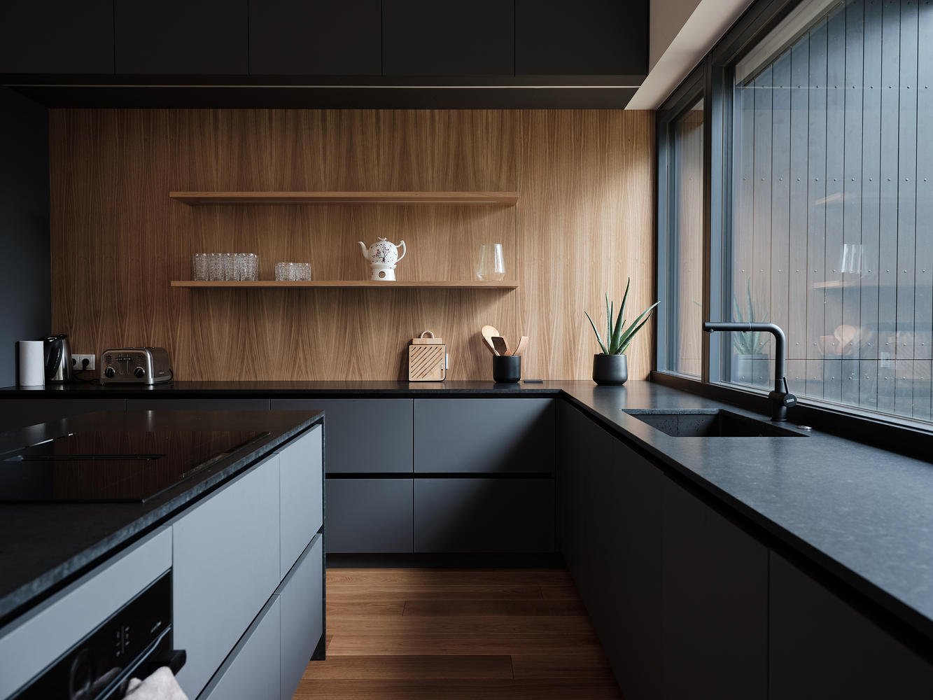 25 Dark Kitchen Ideas You'll Love