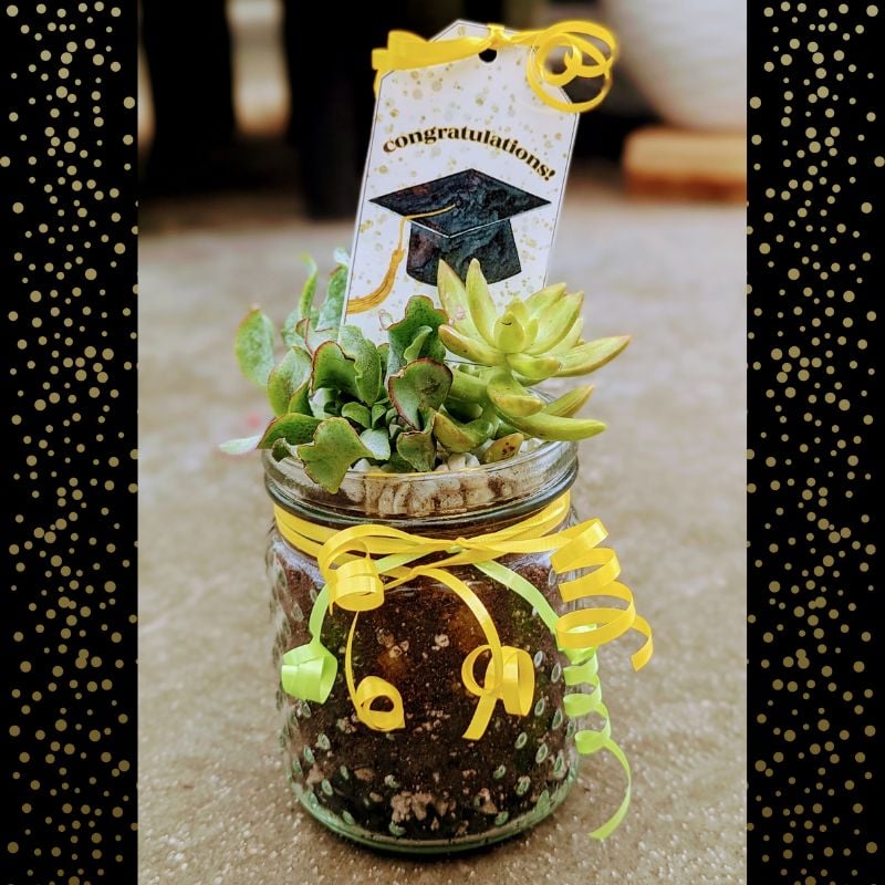25 Graduation Centerpiece Ideas You'll Love