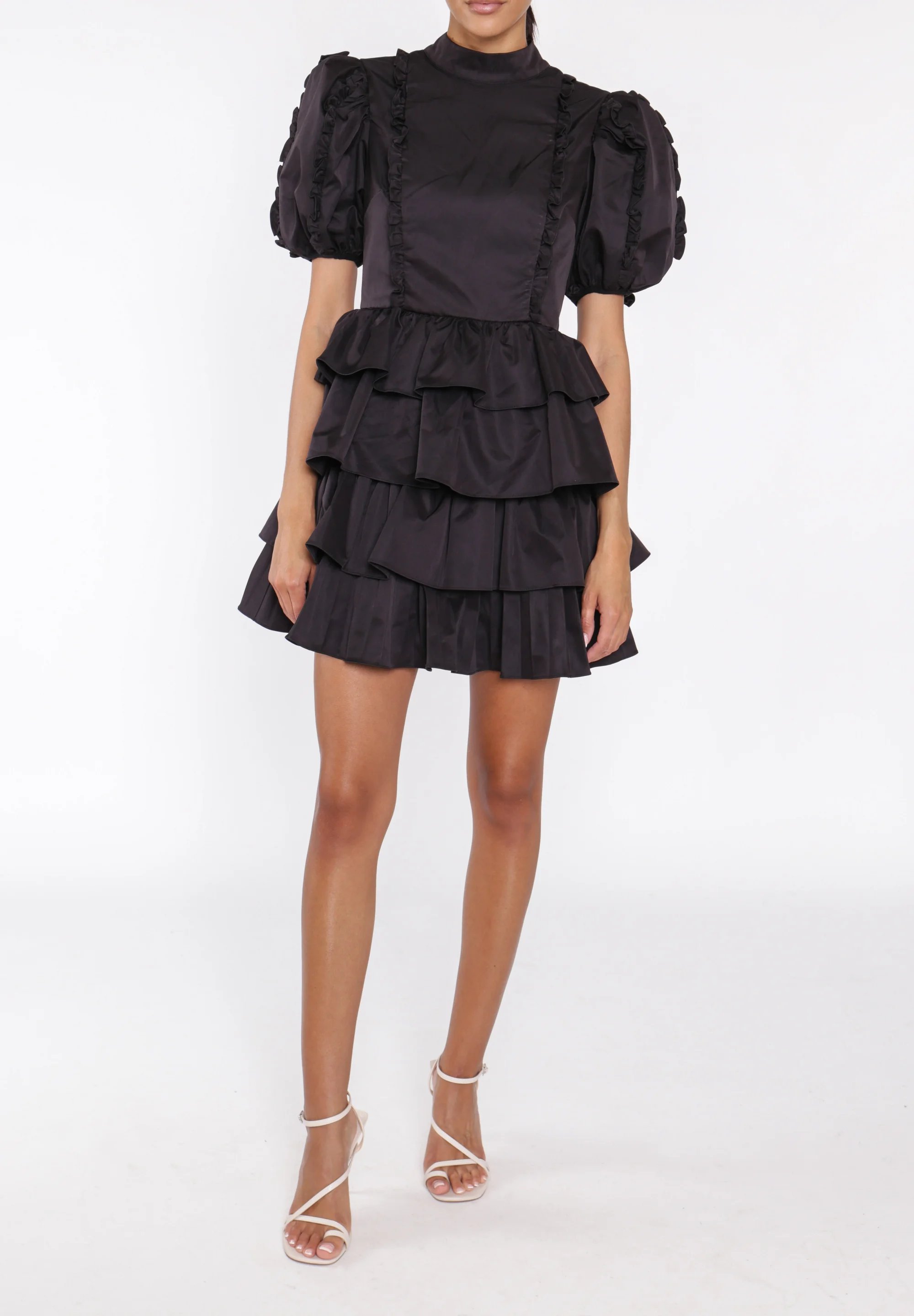 25+ Summer Dresses That Will Make You the Star of Every Summer Soirée