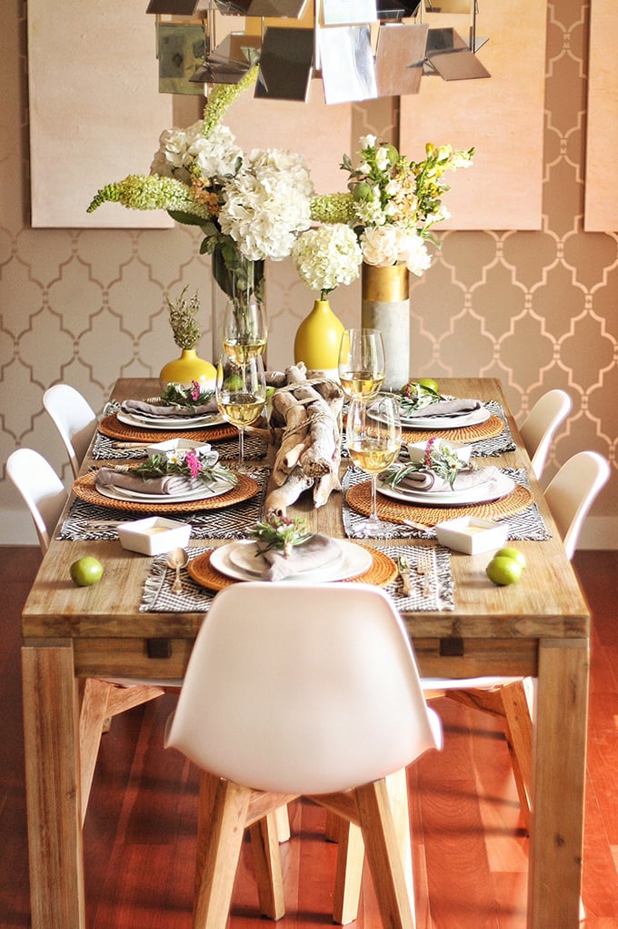 25 Dining Table Centerpiece Ideas You'll Love