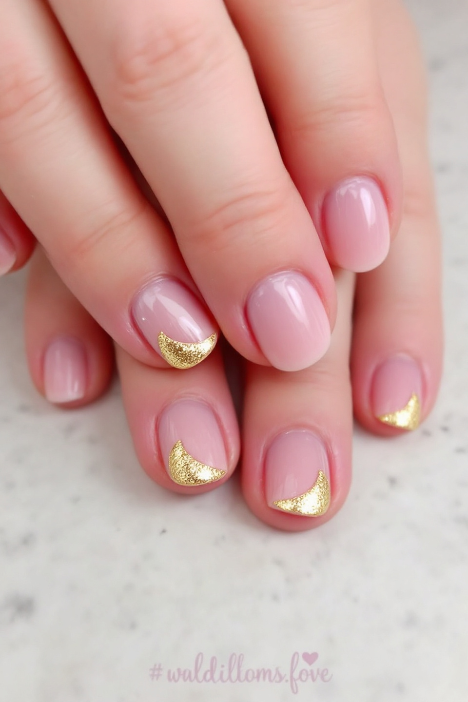 49 Stunning Pink and Gold Nail Designs You'll Want to Try ASAP