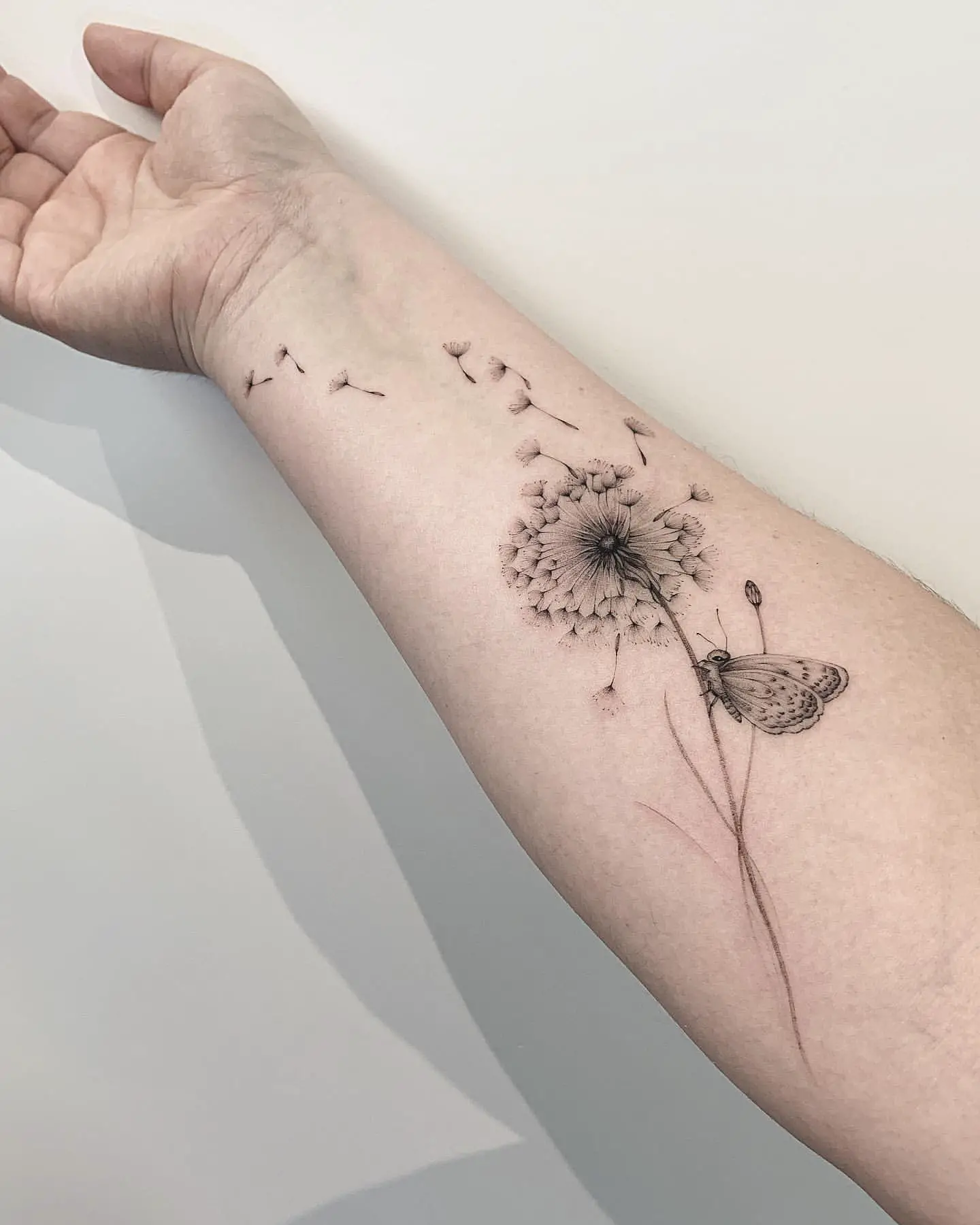 20 Dandelion Tattoos That'll Make You Love These Fluffy Weeds