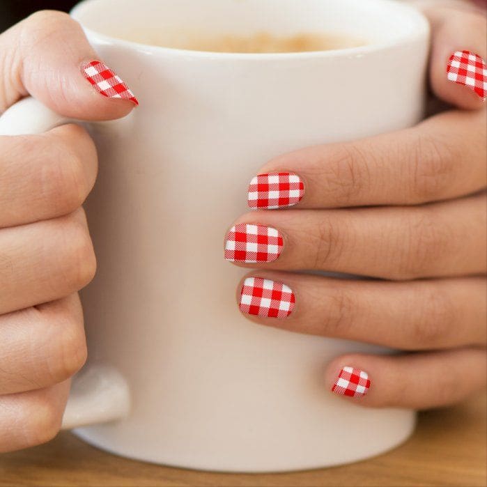 25+ Summer Nails You Can't Miss Out On