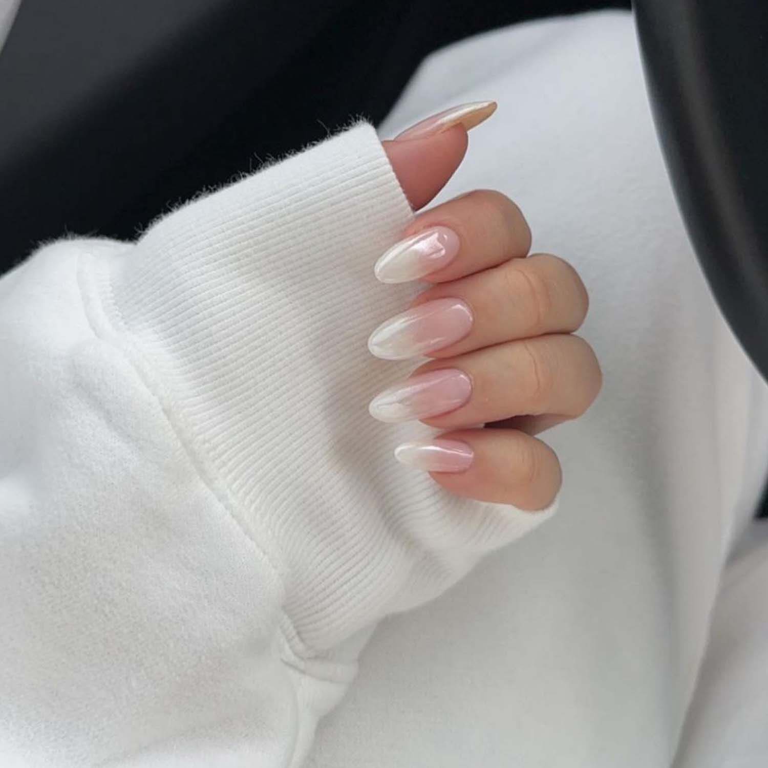 15 Jaw-Dropping White Nail Designs That'll Make Your Manicurist Jealous