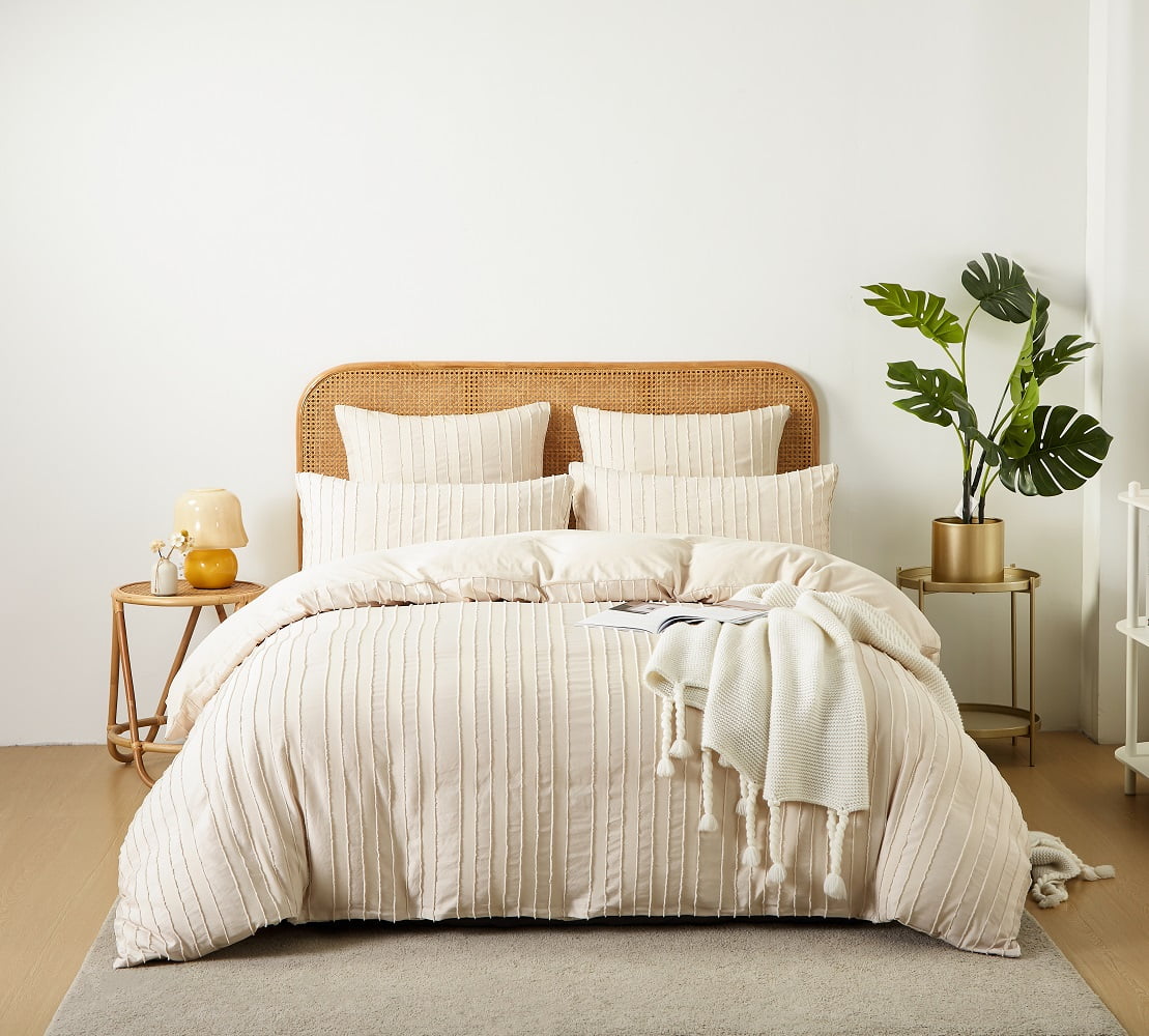 25 Boho Bedroom Ideas You'll Love