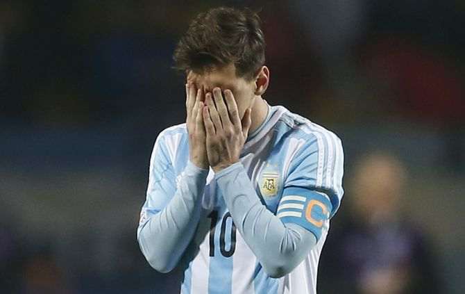 Messi tornou-se o melhor marcador da história da seleção Argentina ...