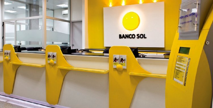 Banco Sol avança com encerramento de mais de 20 agências e despedimento ...