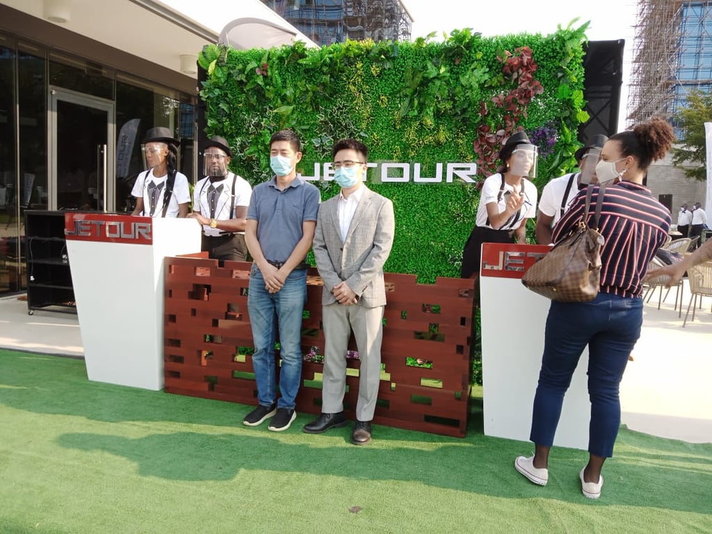 Novo Jetour X30 lançado sob olhar atento de várias figuras públicas ...