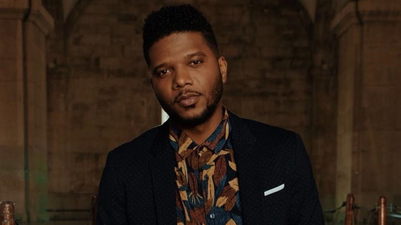 Lil Saint anuncia lançamento de novo álbum musical - AngoRussia