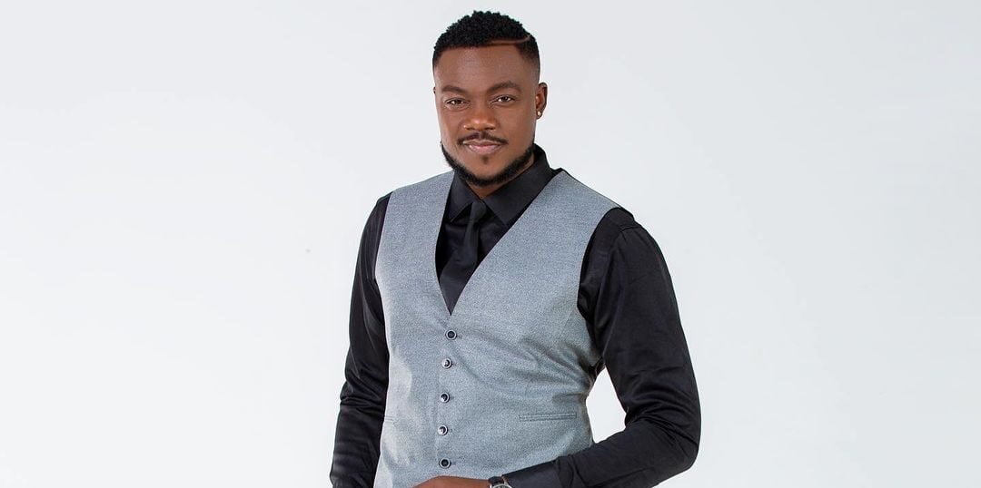 Bass assina contrato com a empresa Electro Kalabo - AngoRussia