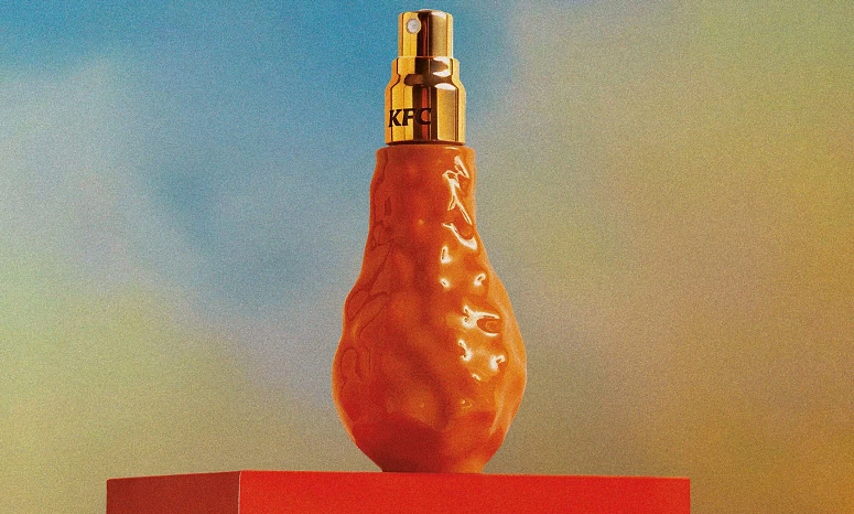 KFC lança primeiro perfume com frasco no formato de uma perna de frango ...