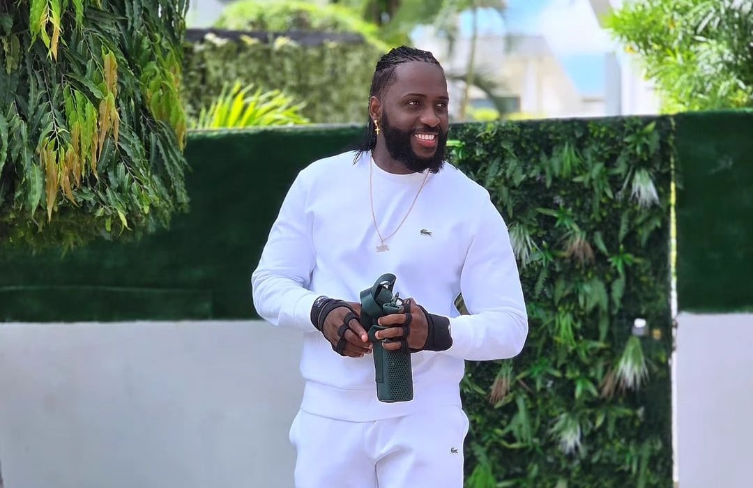 "Estou muito feliz por mais uma vez fazer parte da história da internet", diz Fly Skuad - AngoRussia