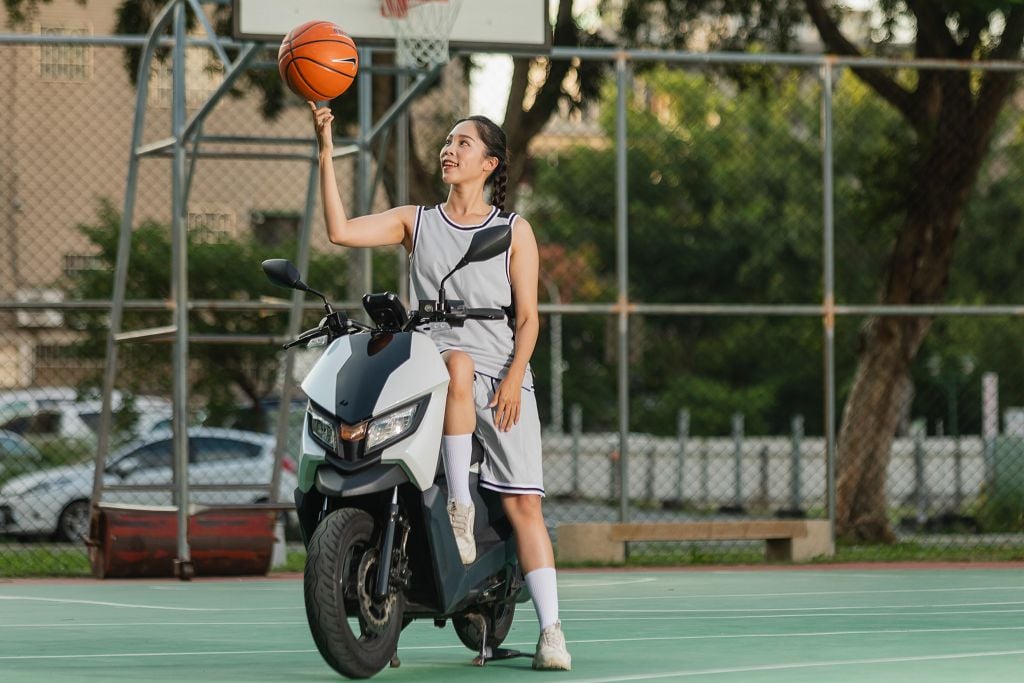 eMOVING 推 15 週年限時回饋，身分證含「1、5」最高享萬元購車金 | 蕃新聞