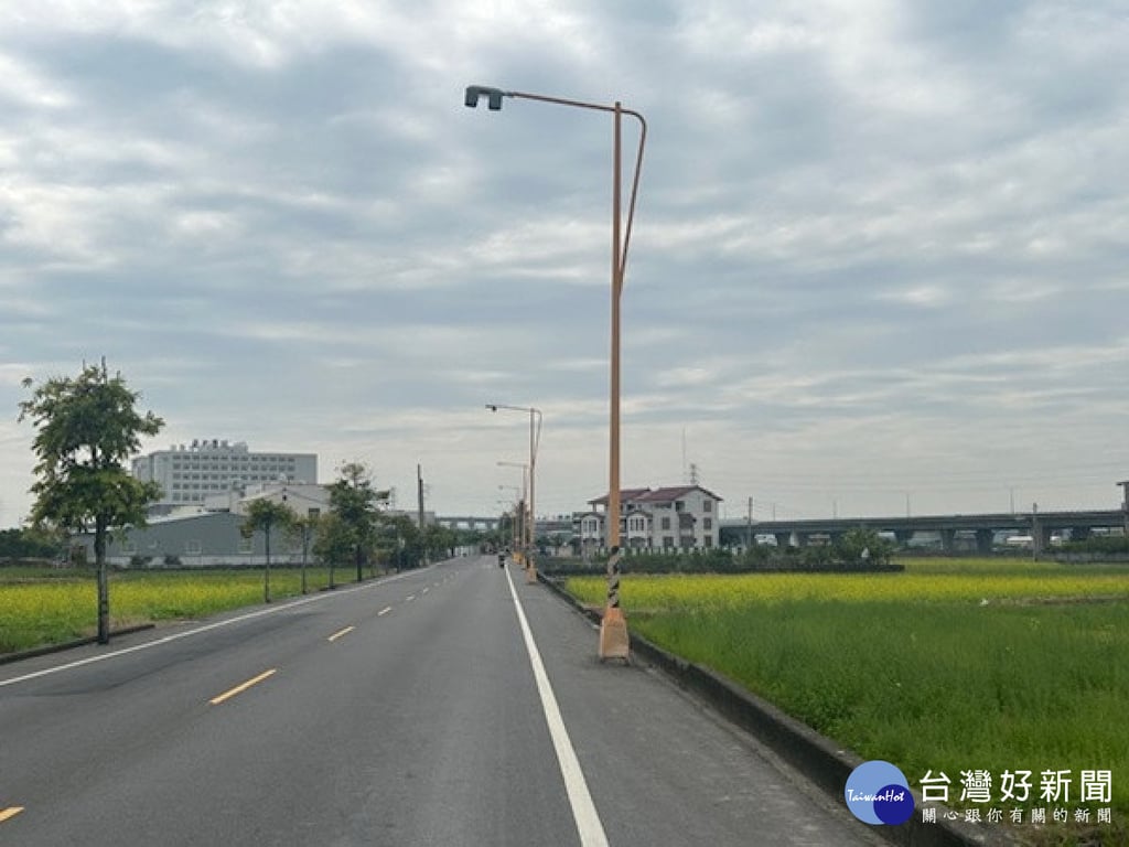 中市府推全市路燈更換為LED節能路燈 民代提醒農村區路燈太亮影響農作 | 蕃新聞