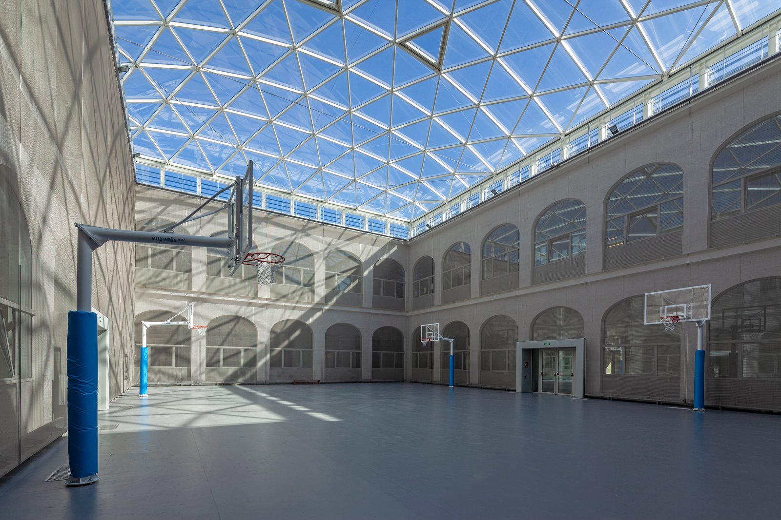 IES Práxedes Mateo Sagasta – renovation of a historical school building | GKD Group