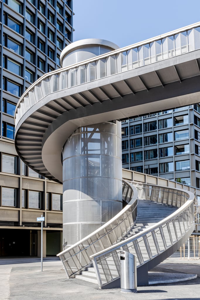 Safety & metal mesh: Balustrade, fall guard protection, and more