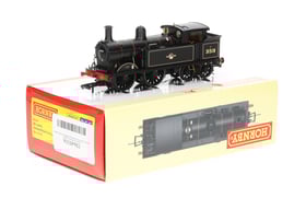 R3539 Hornby OO Gauge SECR Wainright H Class, 0-4-4T 31518 BR Lined ...