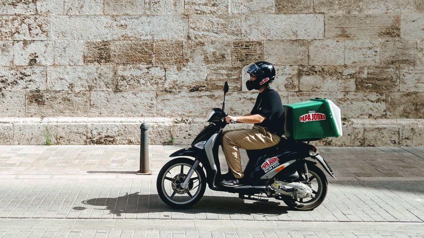 Why China's Food Delivery is Better Than Yours — RADII