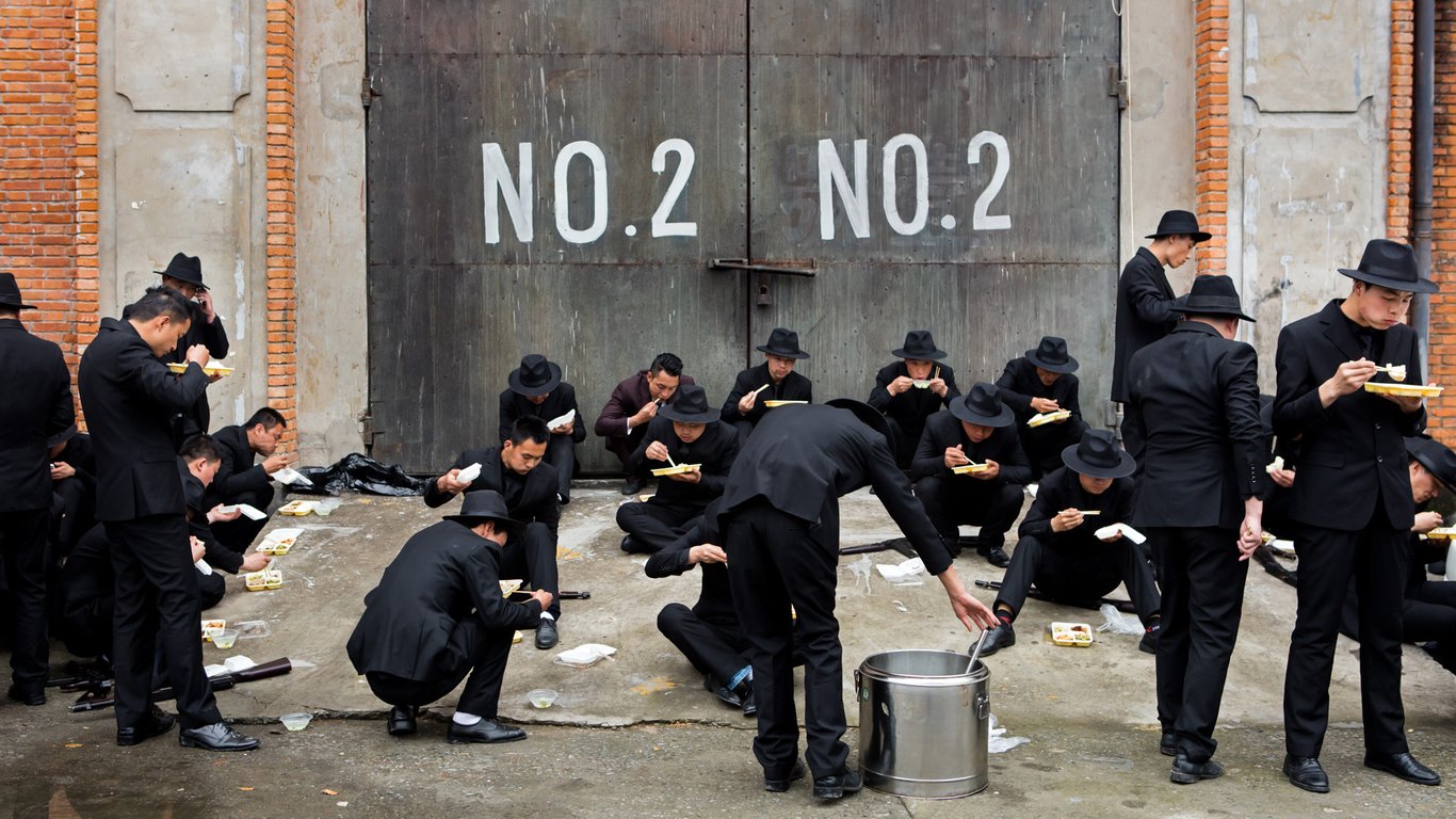 Photographing Behind the Scenes of the Chinese Film Industry — RADII