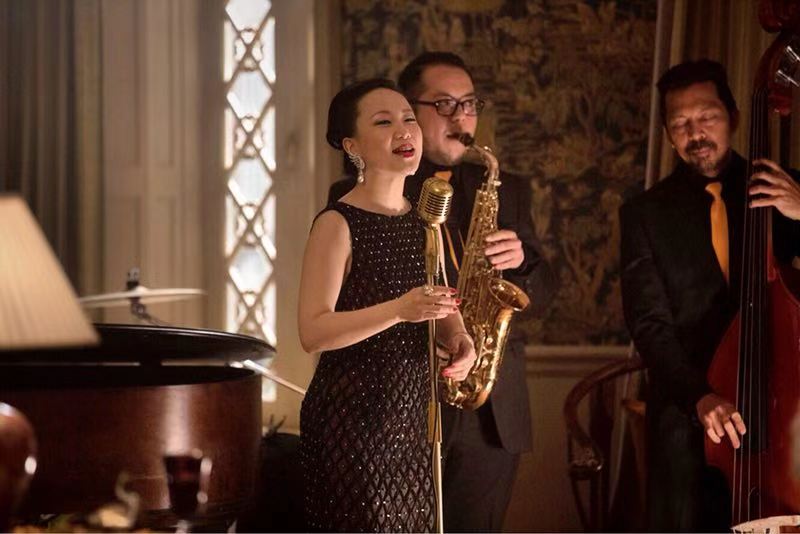 "Crazy Rich Asians" Singer Jasmine Chen on WeChat Jazz and Shanghai St