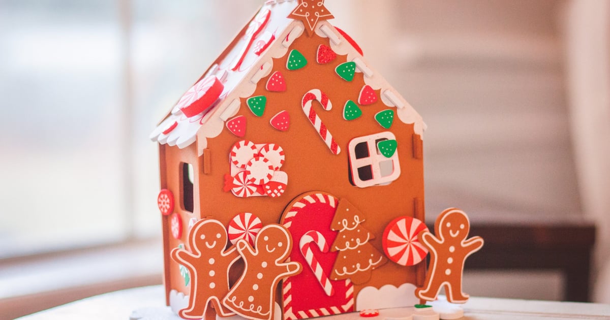 Gingerbread Decorating Day