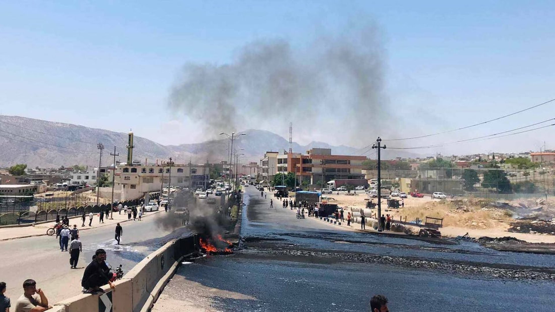 Fuel tanker explosion in Darbandikhan leaves driver, passanger injured ...