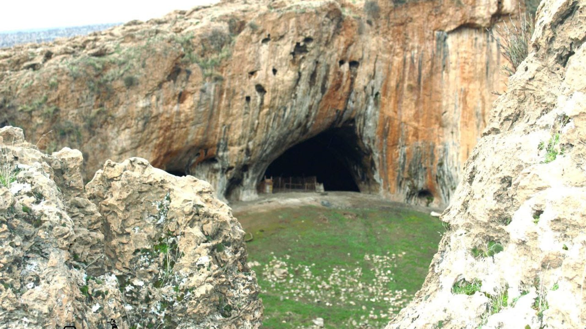 Video: Discovery of an ancient cave in Erbil’s Harir district » 964media