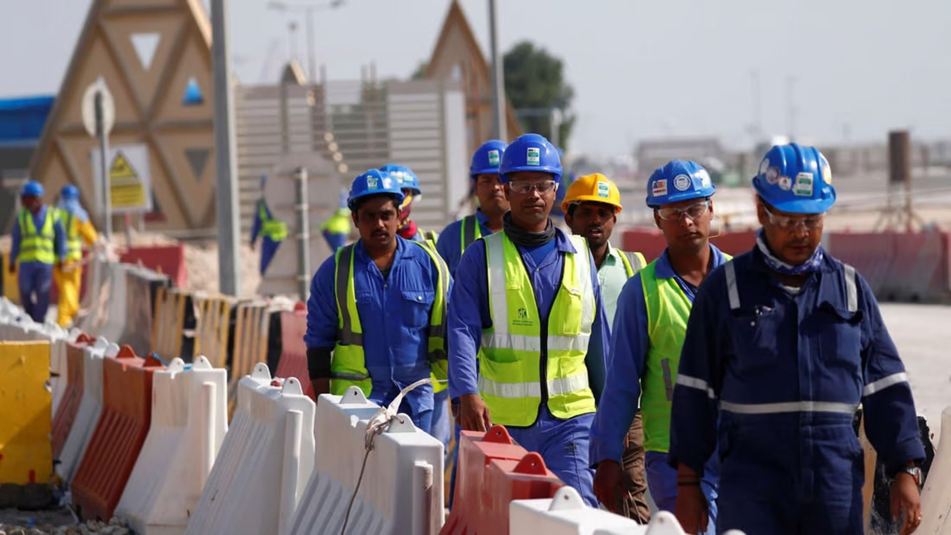 Iraq adopts new plan for foreign labor recruitment » 964