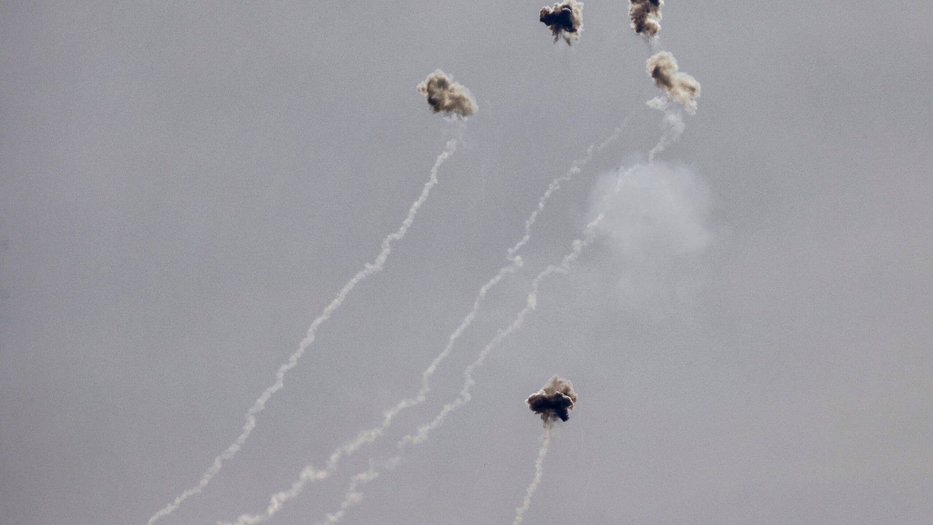 Iraqi armed groups say ready to fight Israel if Lebanon war breaks out ...