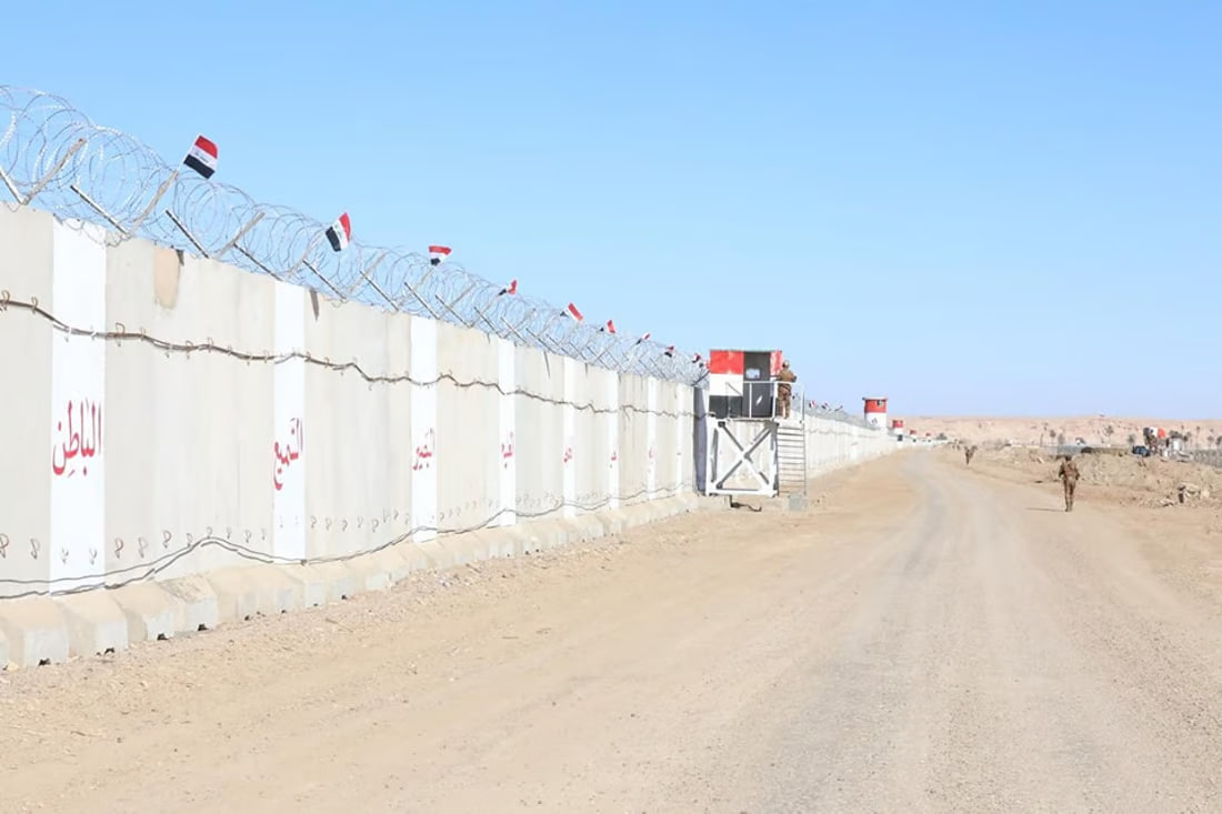 Iraqi interior minister inaugurates concrete barrier on Syrian border ...