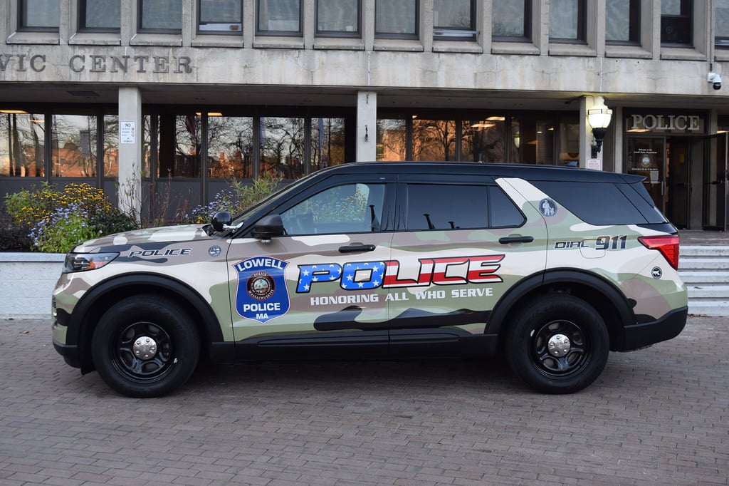 Lowell Police Department Unveils Cruiser Honoring Veterans – Lowell ...