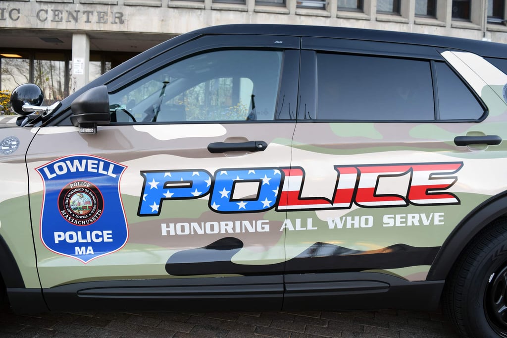 Lowell Police Department Unveils Cruiser Honoring Veterans – Lowell ...