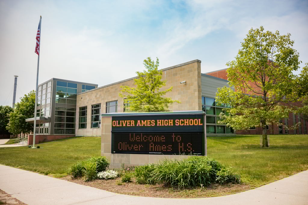 Oliver Ames High School – Easton Public Schools