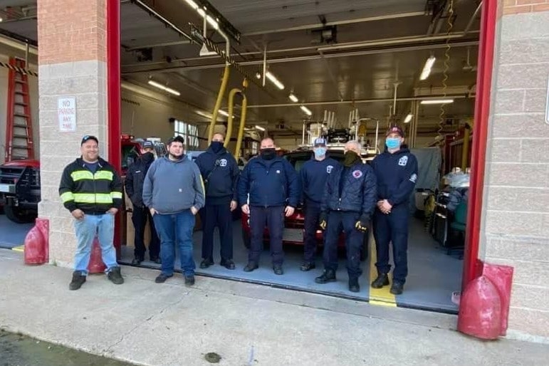 Enfield Fire District 1 Participates in Wreaths Across America Event ...