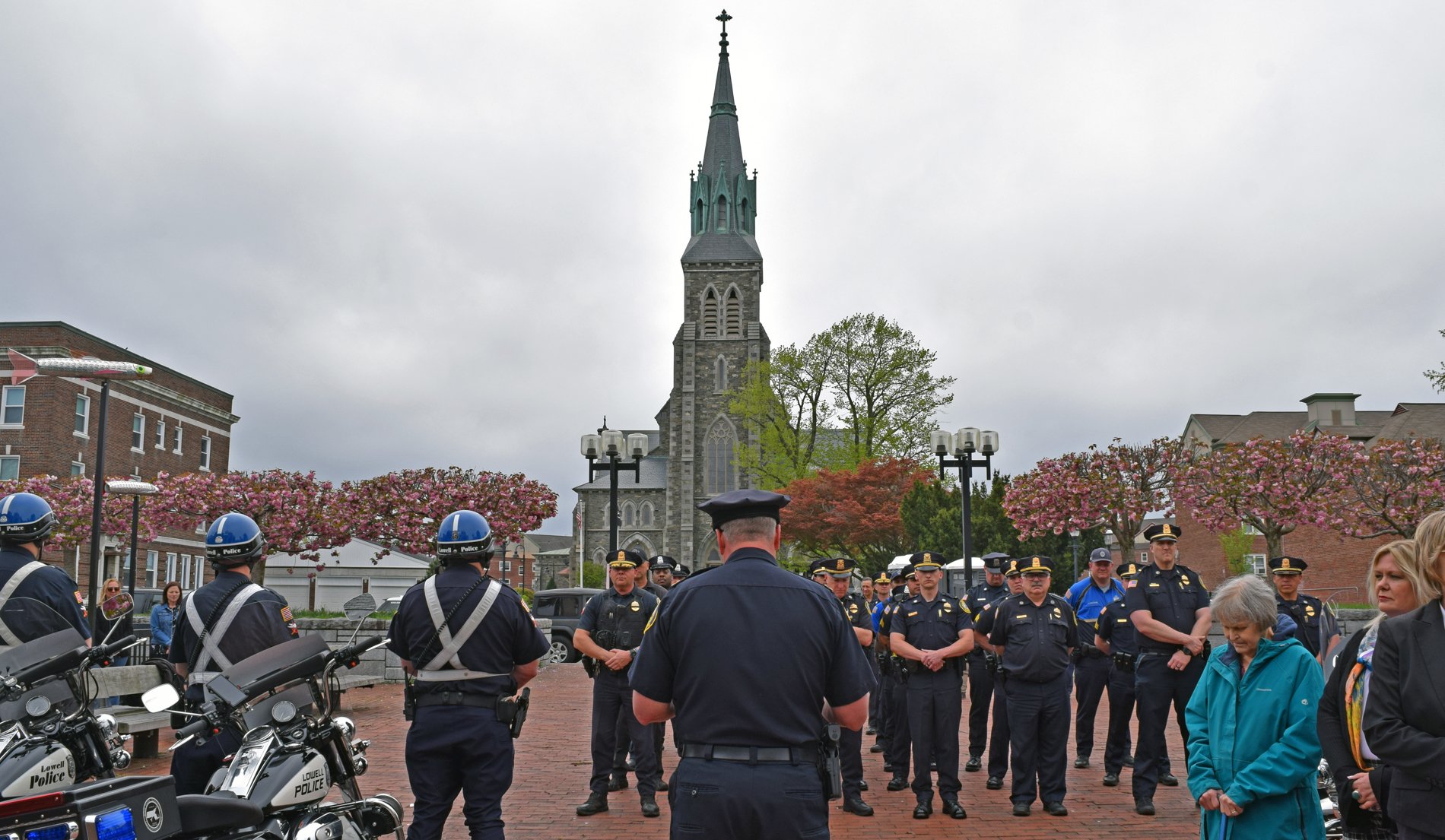 PHOTOS: Lowell Police Dedicate Hero Sign to Fallen Officer John Joseph ...