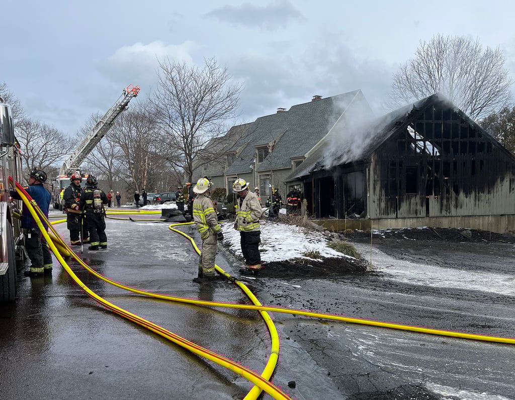 Gloucester Fire Department Extinguishes Garage Fire – MSONEWSports