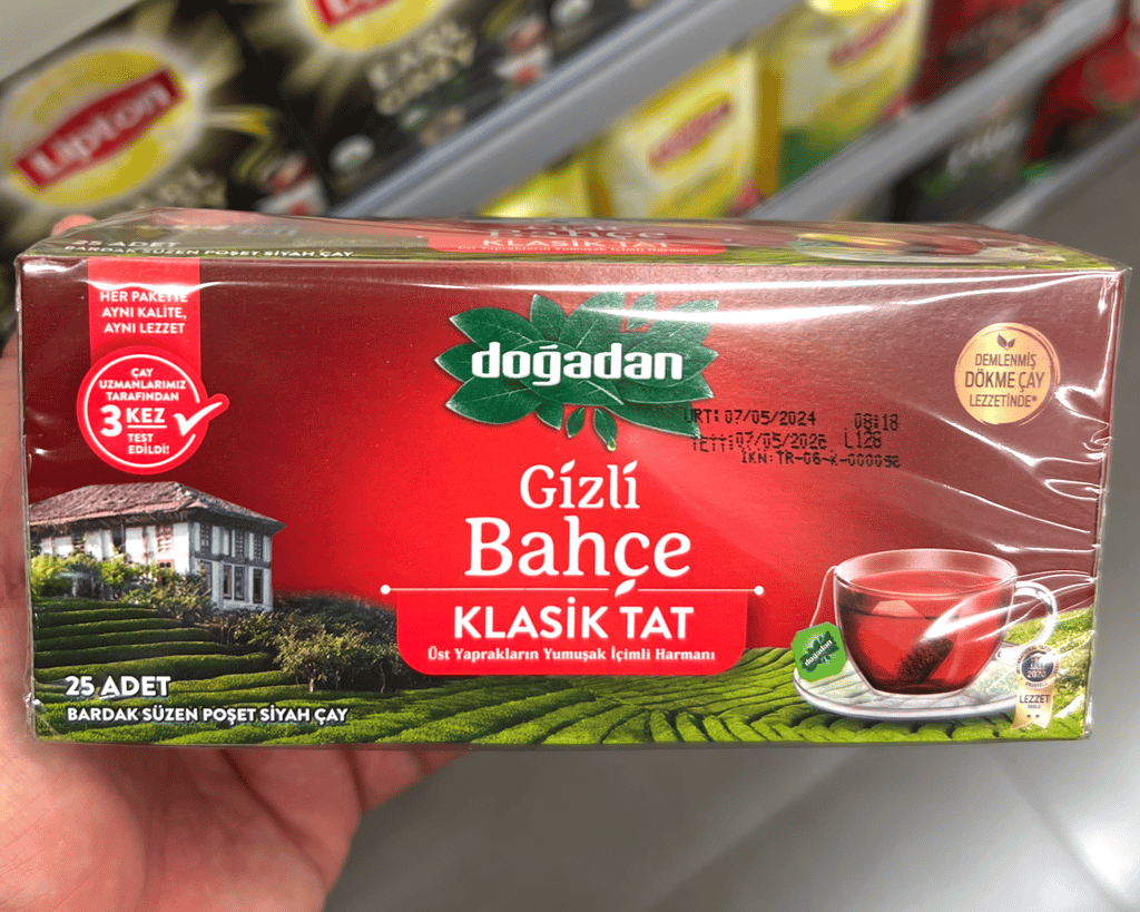 Coca Cola'ya ait Doğadan markasıyla satışa sunulan Gizli Bah...