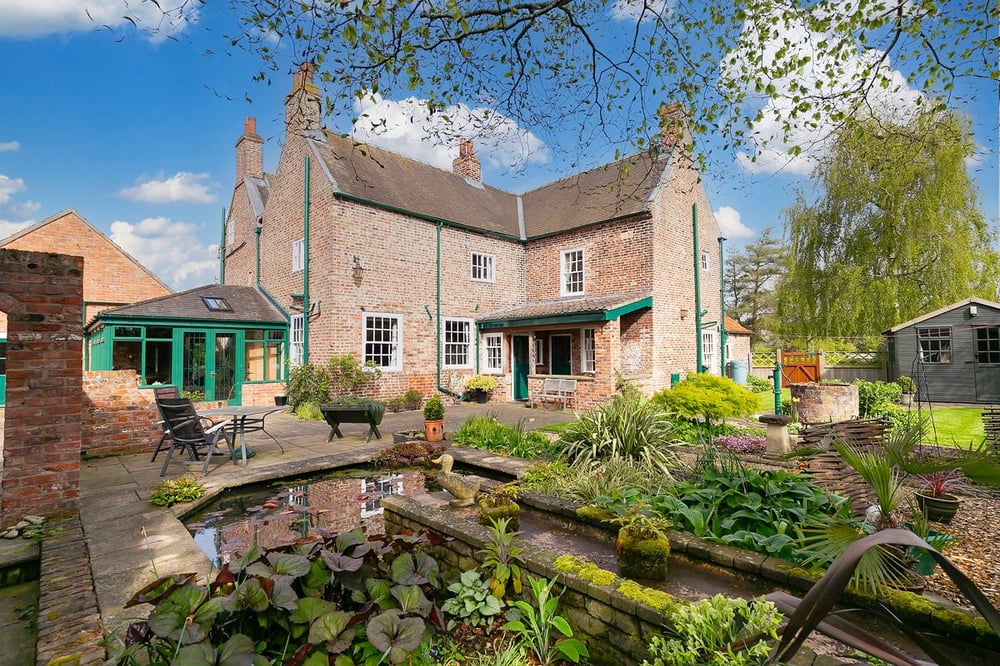 Manor Farm House Main Street Sutton On Derwent York | RM English