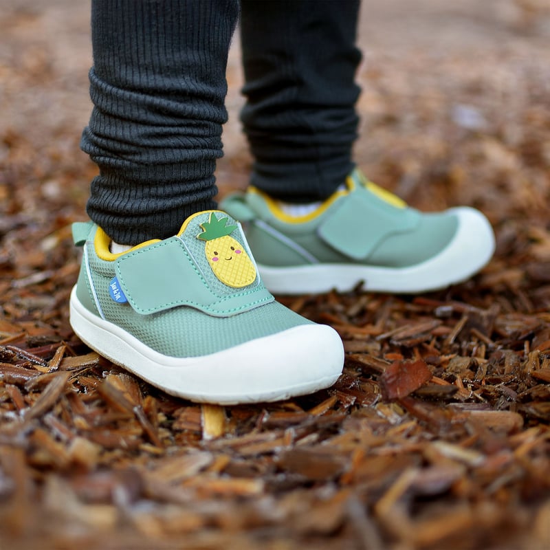 Mini-Flyer Toddler Sneakers | Pineapple for Babies | Jan & Jul