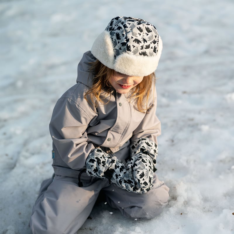 Kids Waterproof Mittens | Bear Cub Snow Mitts | Jan & Jul